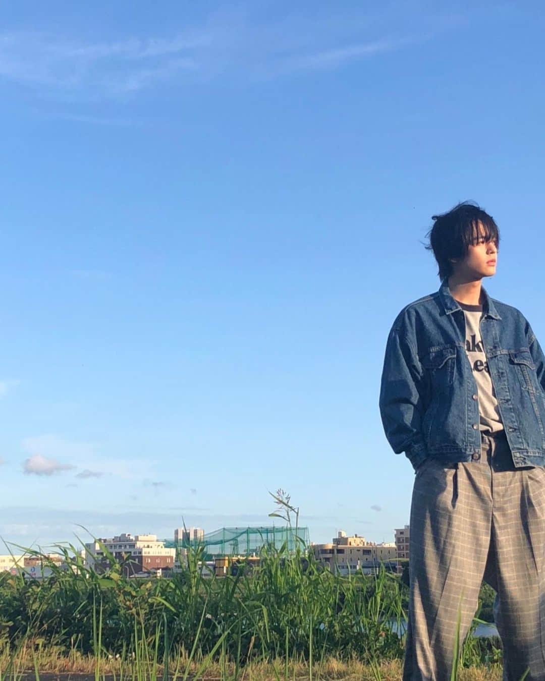 奥野壮さんのインスタグラム写真 - (奥野壮Instagram)「写真集明日発売でっす オフショットでっす」11月10日 22時13分 ...