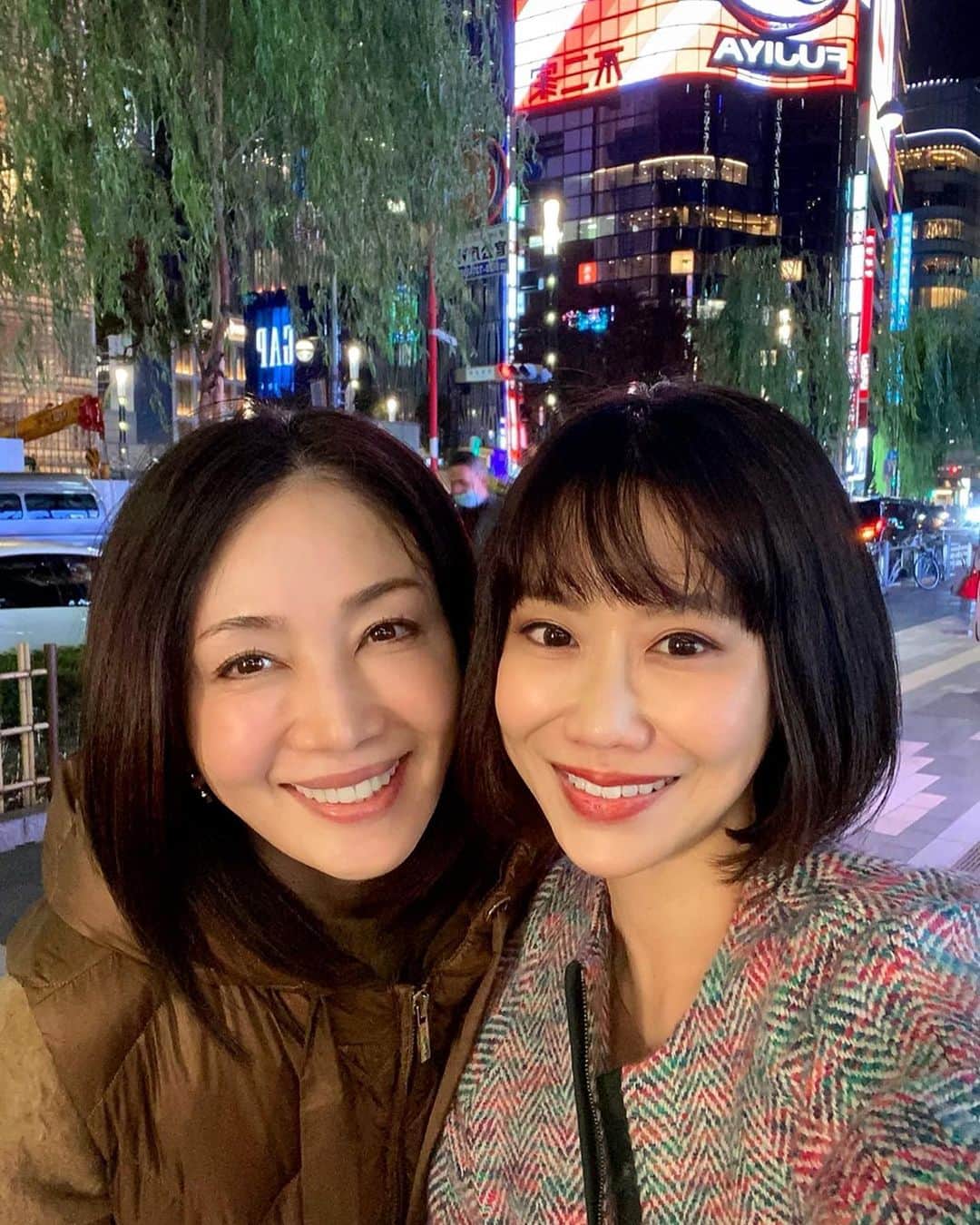 坂村かおるさんのインスタグラム写真 - (坂村かおるInstagram)「今日は、Team美魔女のお友達の純ちゃん @junsei.miyama と銀座でランチ💕 ・ 純ちゃんがお勧めしてくれ ...