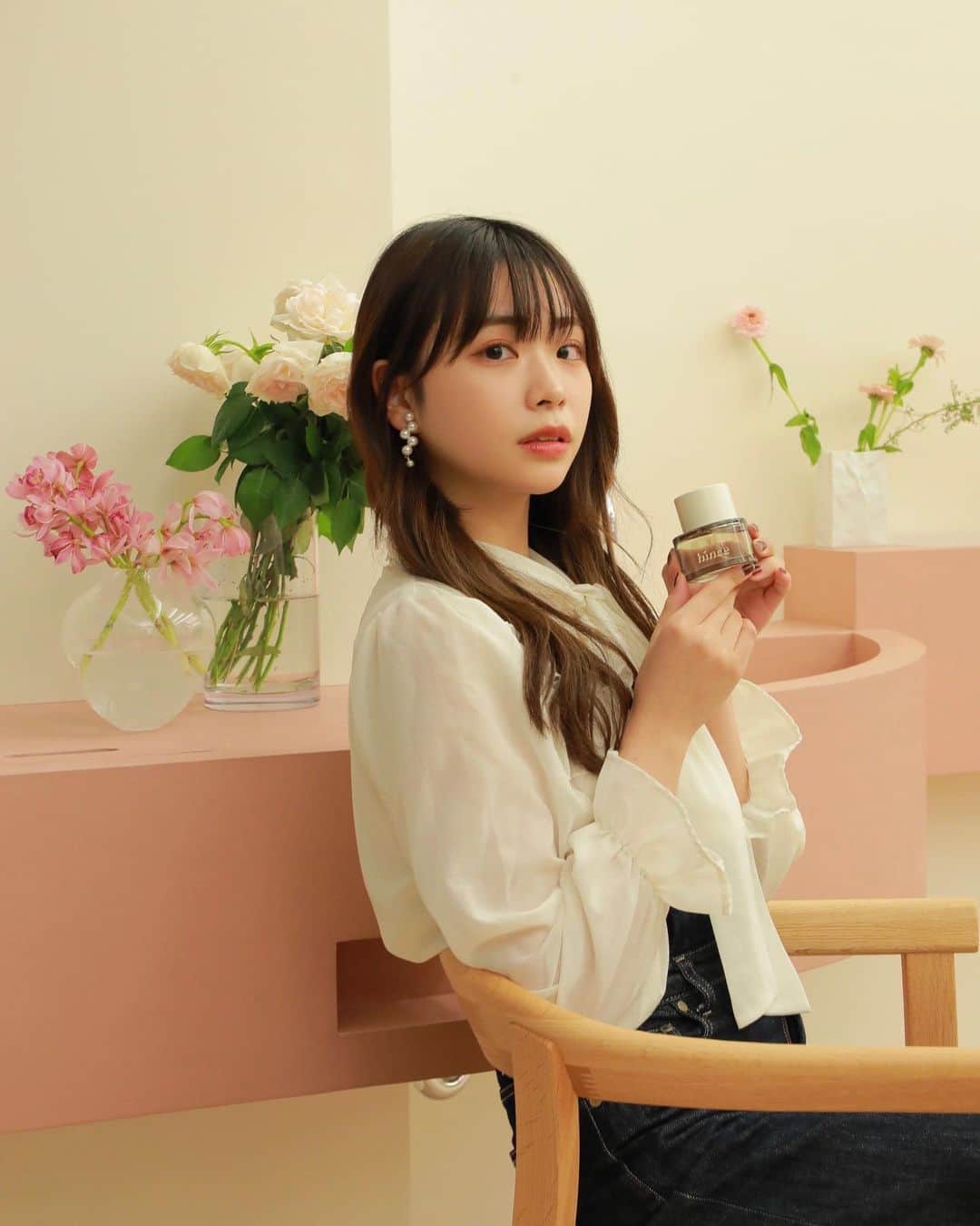 麻生果恩さんのインスタグラム写真 - (麻生果恩Instagram)「. 『hince』のオープニングにお邪魔してきました💄🤍 ホリデー ...