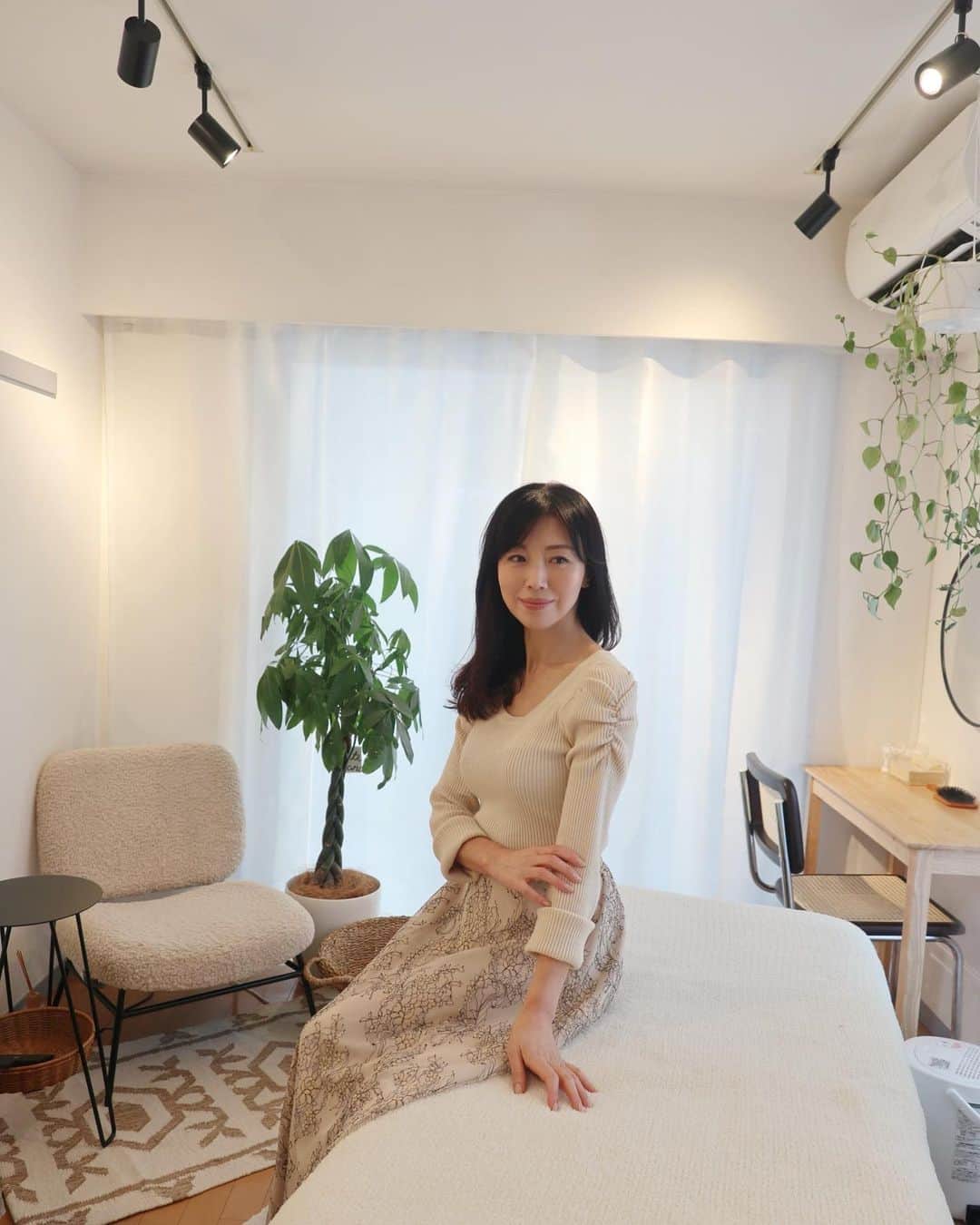 ImotoEtsuyo さんのインスタグラム写真 - (ImotoEtsuyo Instagram)「幹細胞コスメとして信頼度、 認知度共に高い 「リアボーテ」を使用した 幹細胞フェイシャル ...