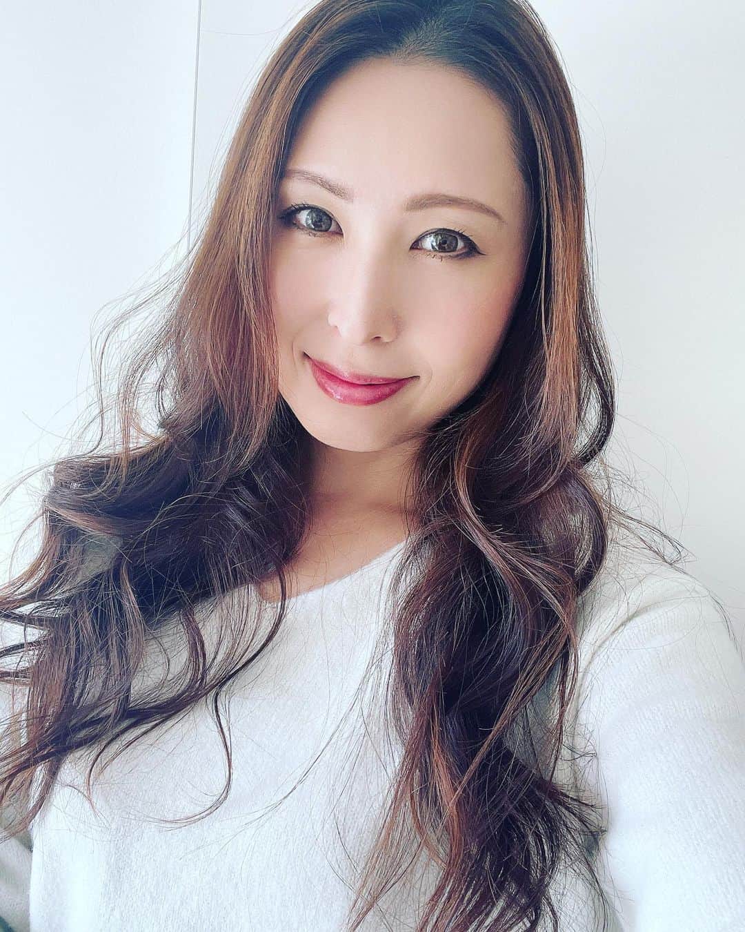 佐田茉莉子さんのインスタグラム写真 佐田茉莉子instagram 「おはようございます💙 佐田茉莉子 美熟女」11月29日 9時33