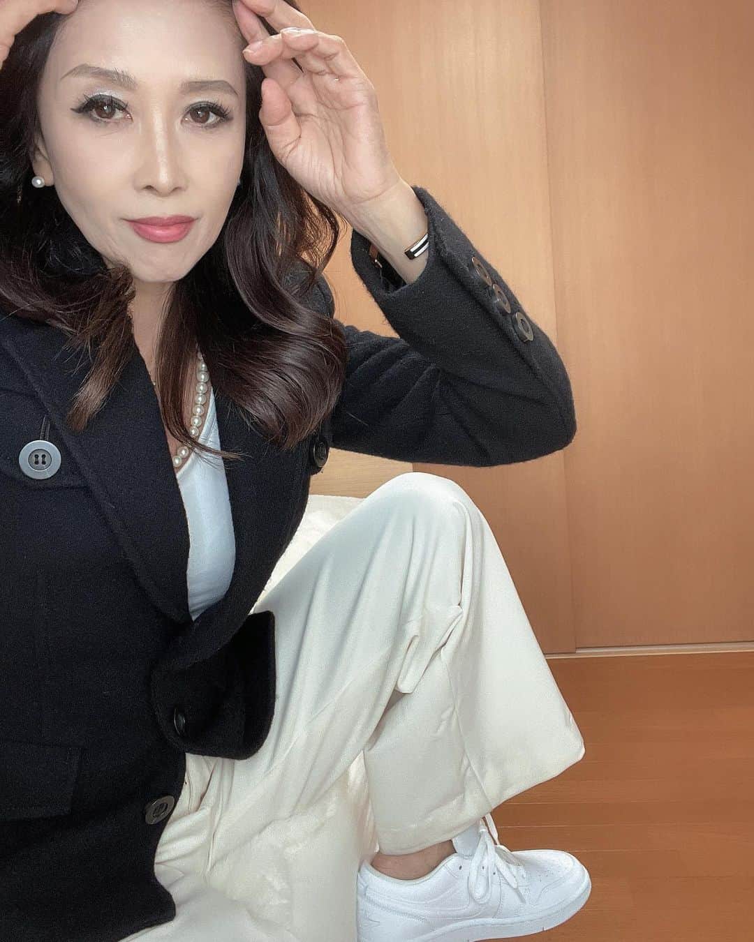 Naoko（なおこ）さんのインスタグラム写真 - (Naoko（なおこ）Instagram)「👟 👟 👟 kicks freak 靴ばかり増える 靴が好き スニーカーが好き @nike ...