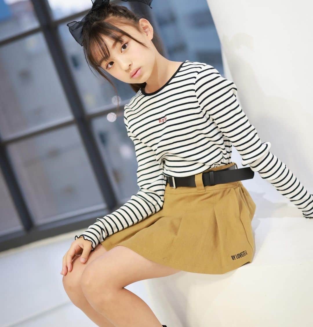 喜島結乃さんのインスタグラム写真 - (喜島結乃Instagram)「♡yuno♡ ㅤㅤㅤㅤㅤㅤㅤㅤㅤㅤㅤㅤㅤ 今日は朝から家族でお出かけ ️ 昼から演技レッスン 夜はママとピザ作ったよ🍕 ...