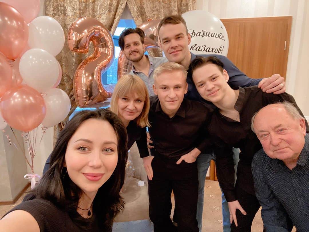 エリザベータ・トゥクタミシェワさんのインスタグラム写真 - (エリザベータ・トゥクタミシェワInstagram)「Вот и мне 26 ...