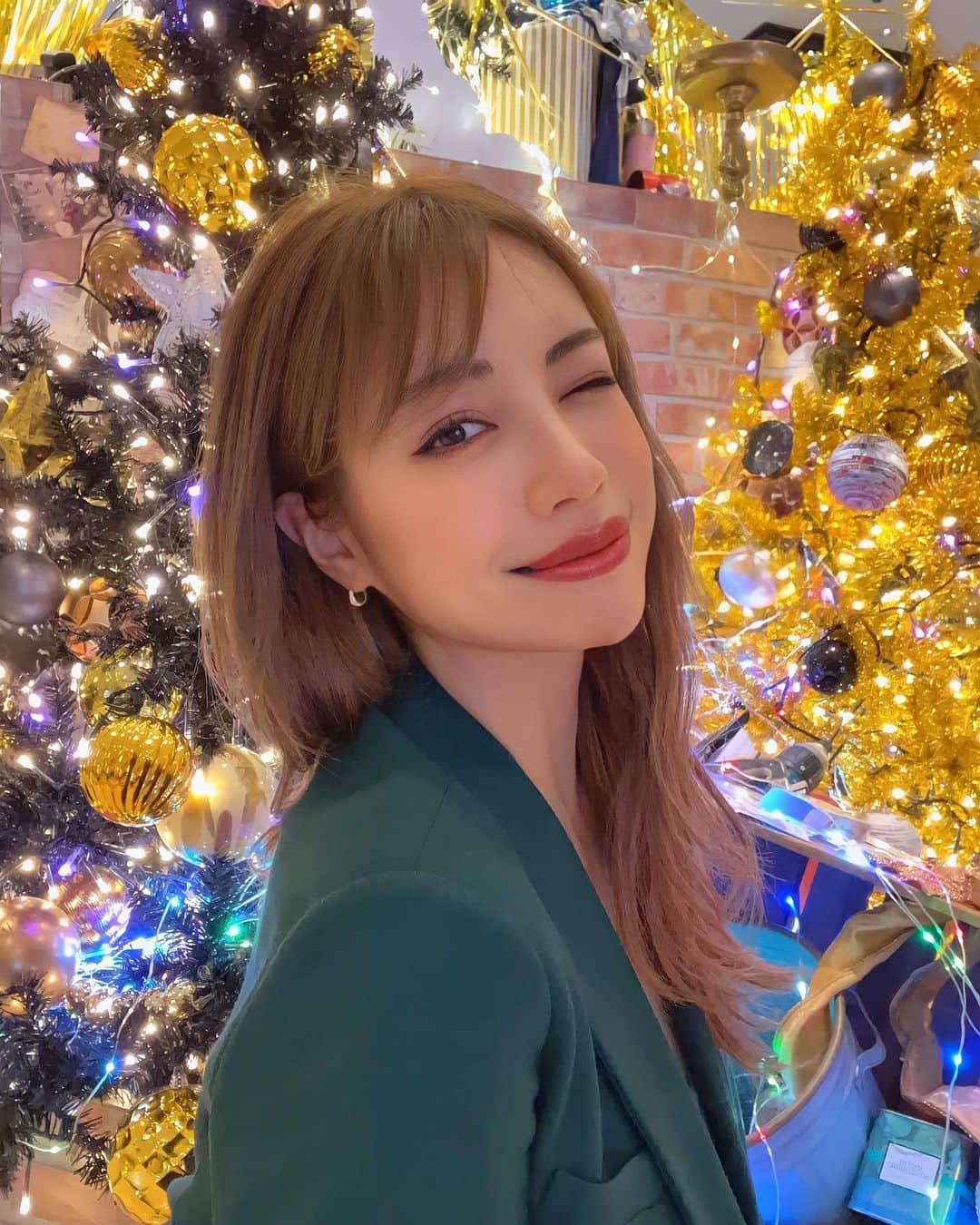 丹野珠里さんのインスタグラム写真 - (丹野珠里Instagram)「Merry Xmas EVE🎁🎄 皆、サンタ来た？？🥹 後でね〜💙💙 ...