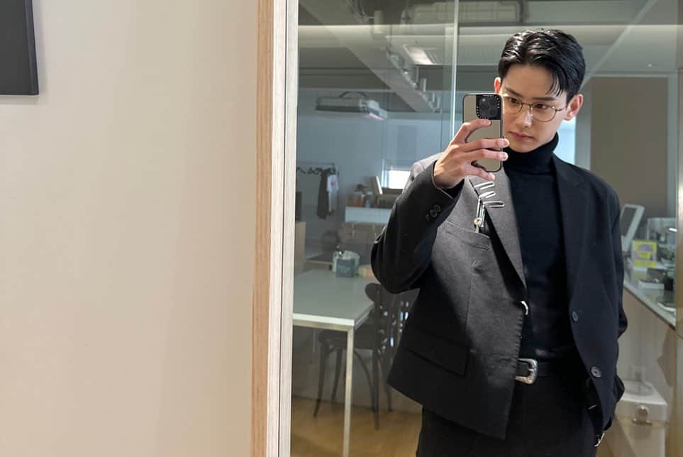 コ・ホジョンさんのインスタグラム写真 - (コ・ホジョンInstagram)「초코밀크쉐이크가 11화를 끝으로 종영했습니다 ! 마지막화 ...