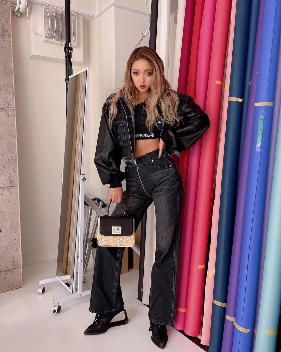 鈴木愛美さんのインスタグラム写真 - (鈴木愛美Instagram)「: 𝐜𝐨𝐨𝐫𝐝𝐢𝐧𝐚𝐭𝐞♡ @spiralgirl_official この間、展示会でオーダーしたお洋服が 届いて速攻着 ...