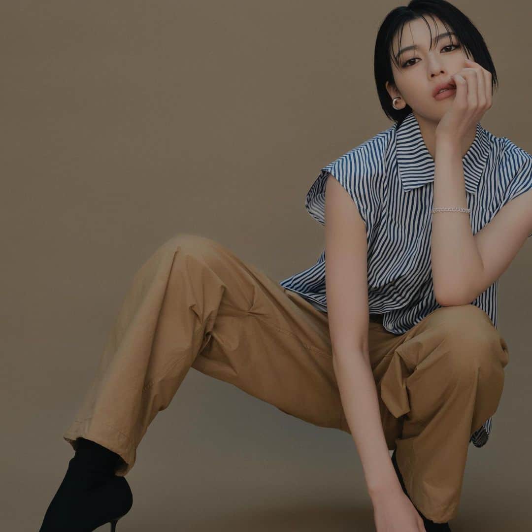 三吉彩花さんのインスタグラム写真 - (三吉彩花Instagram)「-Calvin Klein- Calvin Klein Khakis Capsule collection ...