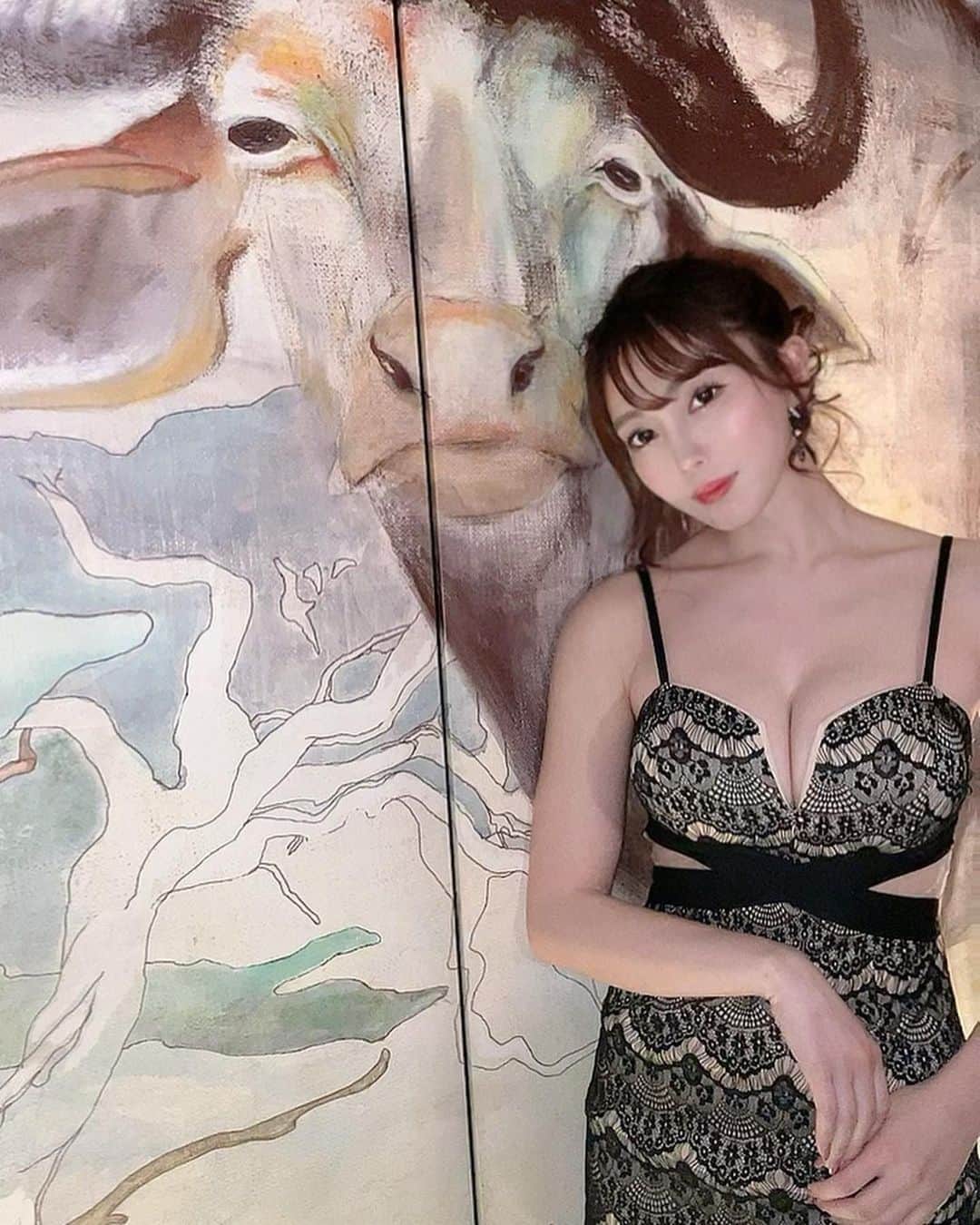 森咲智美さんのインスタグラム写真 森咲智美instagram 「 「テレビ東京若手映像グランプリ2023」 ①肉キャバドラマ「焼肉