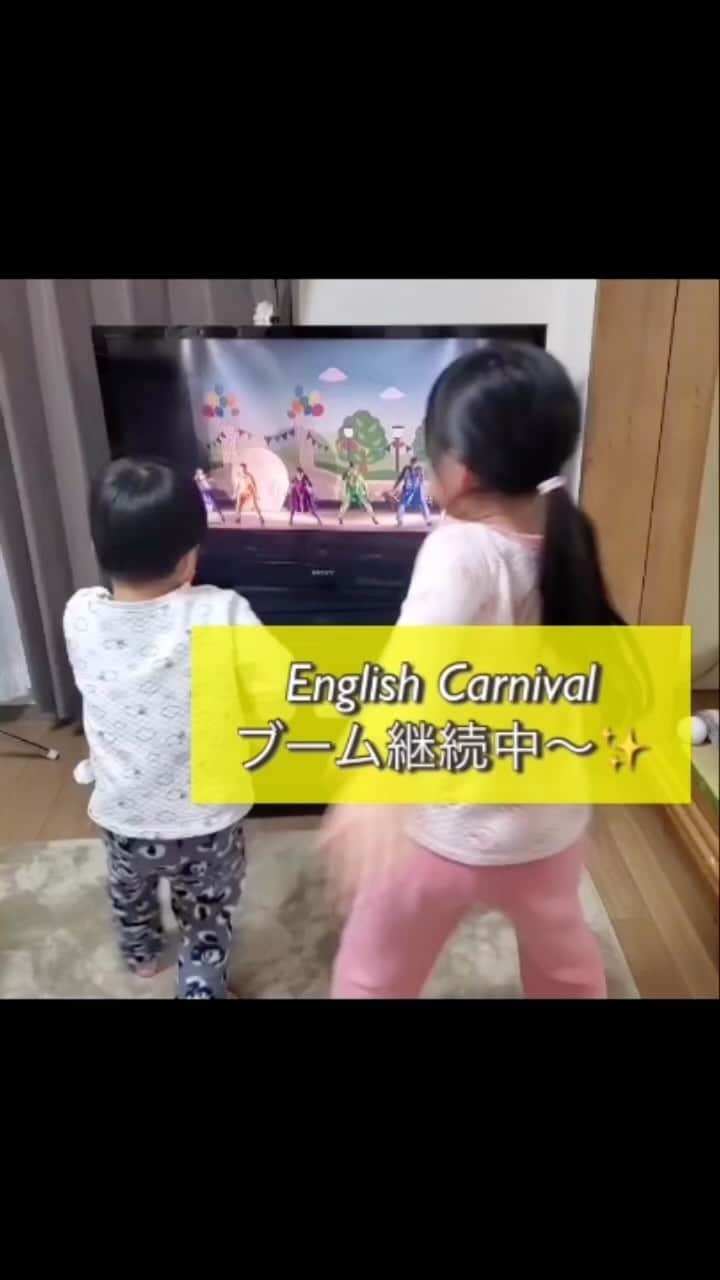 World Family Clubさんのインスタグラム動画 - (World Family ClubInstagram)「@dwe_hy ★English Carnival★ RAINBOW ...