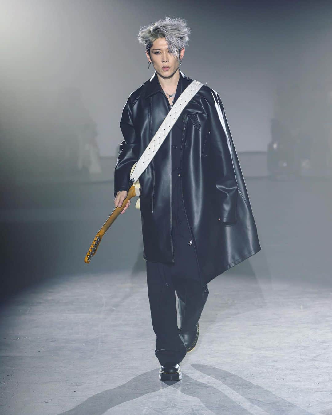 雅-MIYAVI-さんのインスタグラム写真 - (雅-MIYAVI-Instagram)「ADEAM / ICHI FW 2023 ...