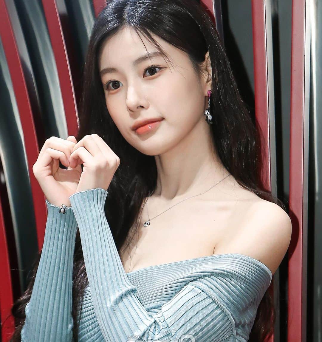 カン・ヘウォンさんのインスタグラム写真 - (カン・ヘウォンInstagram)「Beautiful lady Kang Hyewon 💙 - [#KANGHYEWON#HYEWON#강혜원 ...