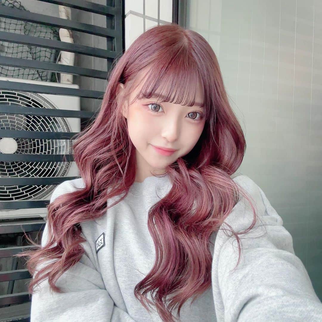 MINAMIさんのインスタグラム写真 - (MINAMIInstagram)「. 髪の毛紫っぽくしてもらったよ🦄」3月17日 19時53分 ...