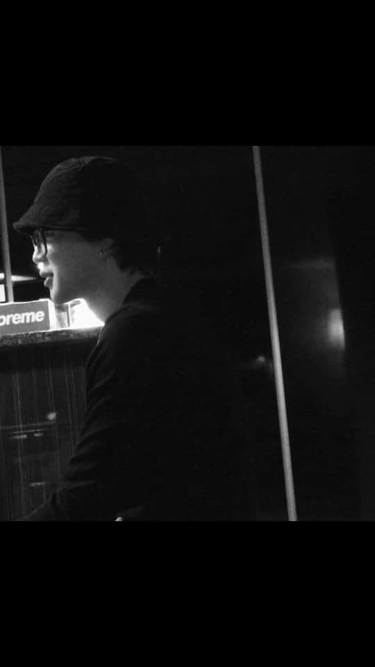 JIMINさんのインスタグラム動画 - (JIMINInstagram)「Behind the ‘FACE’☺️」2月24日 0時30分 - j.m