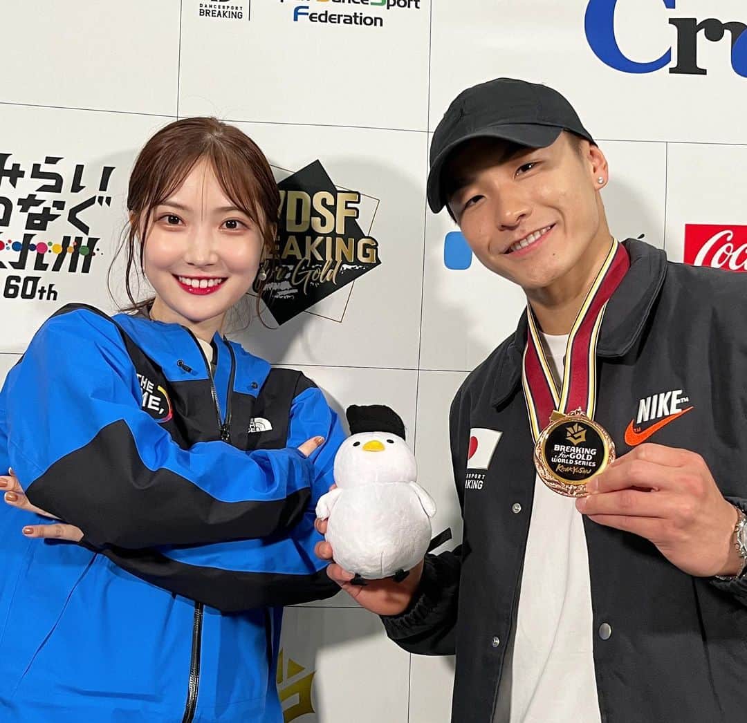野村彩也子さんのインスタグラム写真 野村彩也子instagram 「 サヤコの取材日記 日本初開催🇯🇵 ブレイキンの世界大会を取材🐥🧢