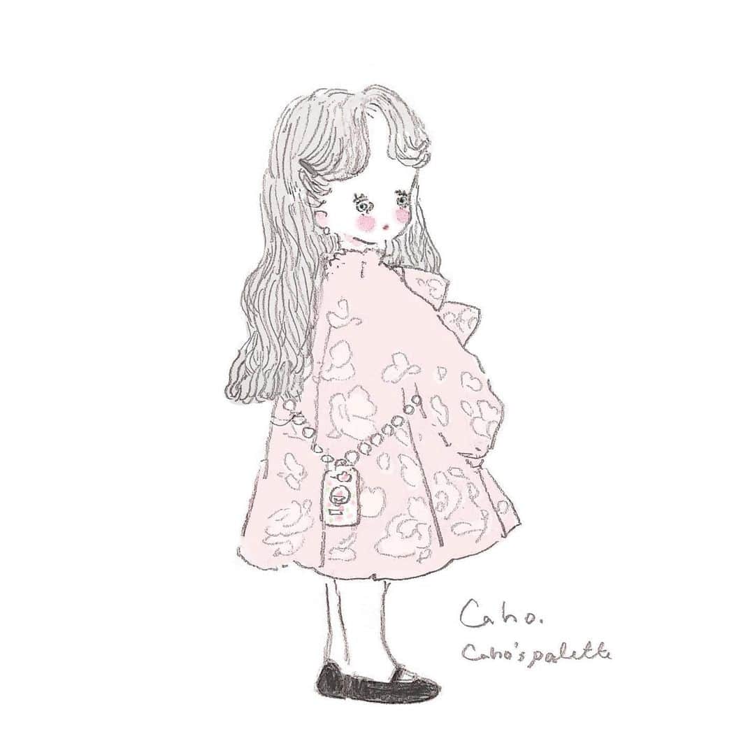 Cahoさんのインスタグラム写真 - (CahoInstagram)「【大阪個展＆追加のお知らせ】 私の初個展in大阪、在廊中に 沢山来てくださりありがとうございました ︎ 沢山のファンの方と ...