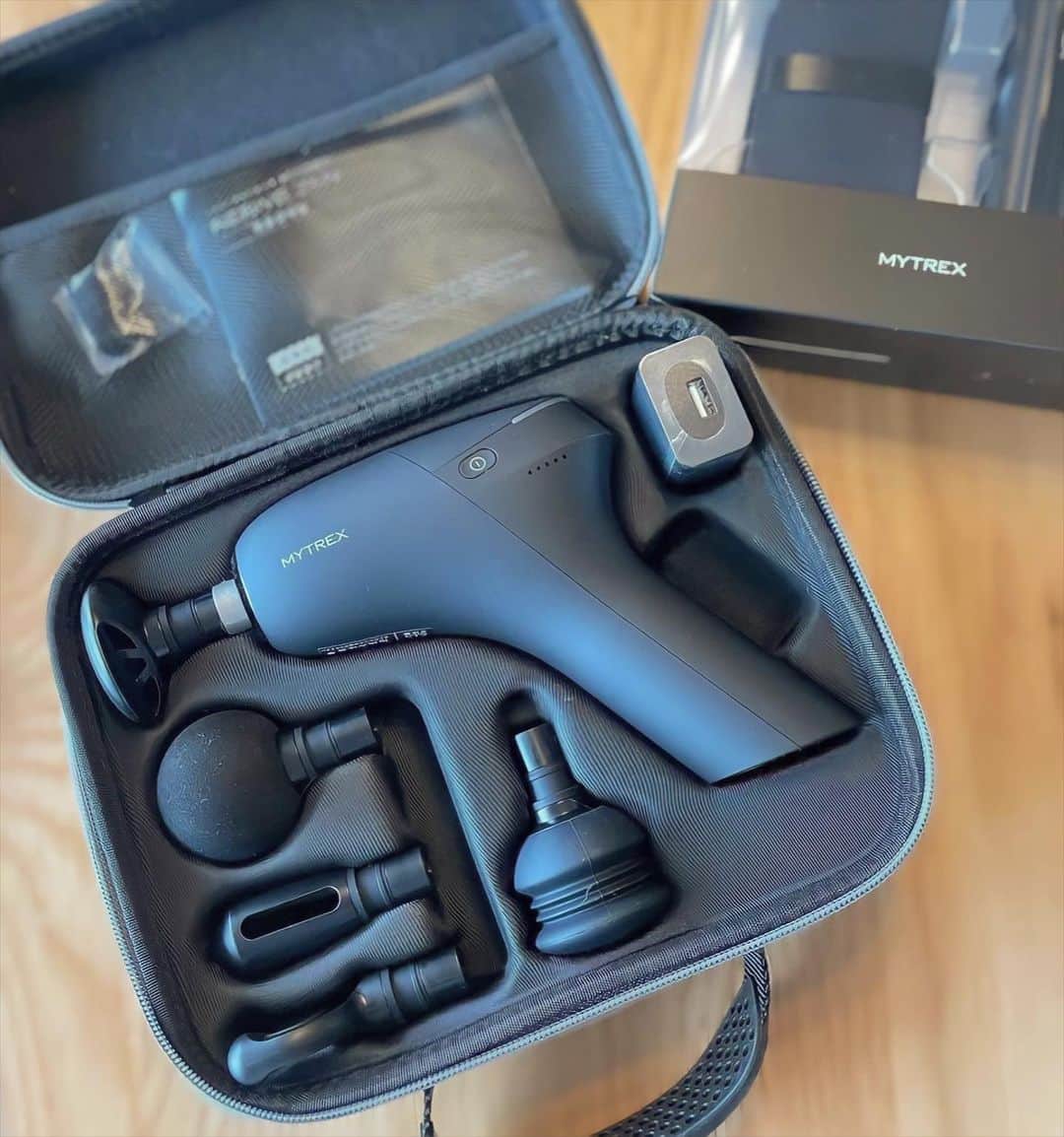 村上礼華さんのインスタグラム写真 - (村上礼華Instagram)「． ． ． MYTREX(@mytrex.official )様より マッサージガンと専用ベルトを提供していただきました ...