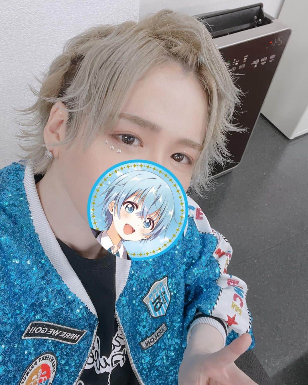 ころんさんのインスタグラム写真 - (ころんInstagram)「ポンパ📸 💙」3月9日 16時53分 - colon56n