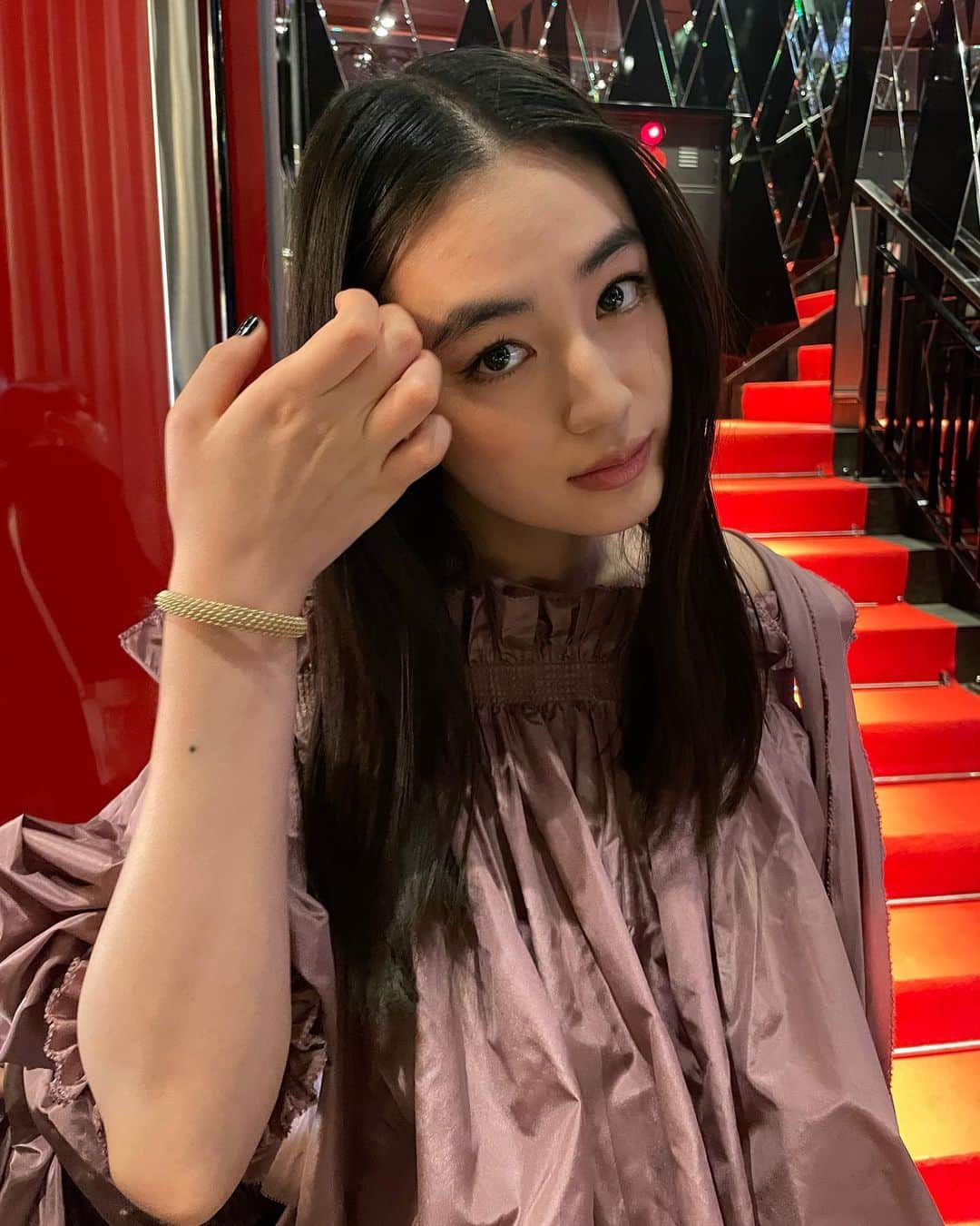 八木莉可子さんのインスタグラム写真 - (八木莉可子Instagram)「commons&sense ISSUE64 out on February 27th, 2023 !! オフショット📸 ...