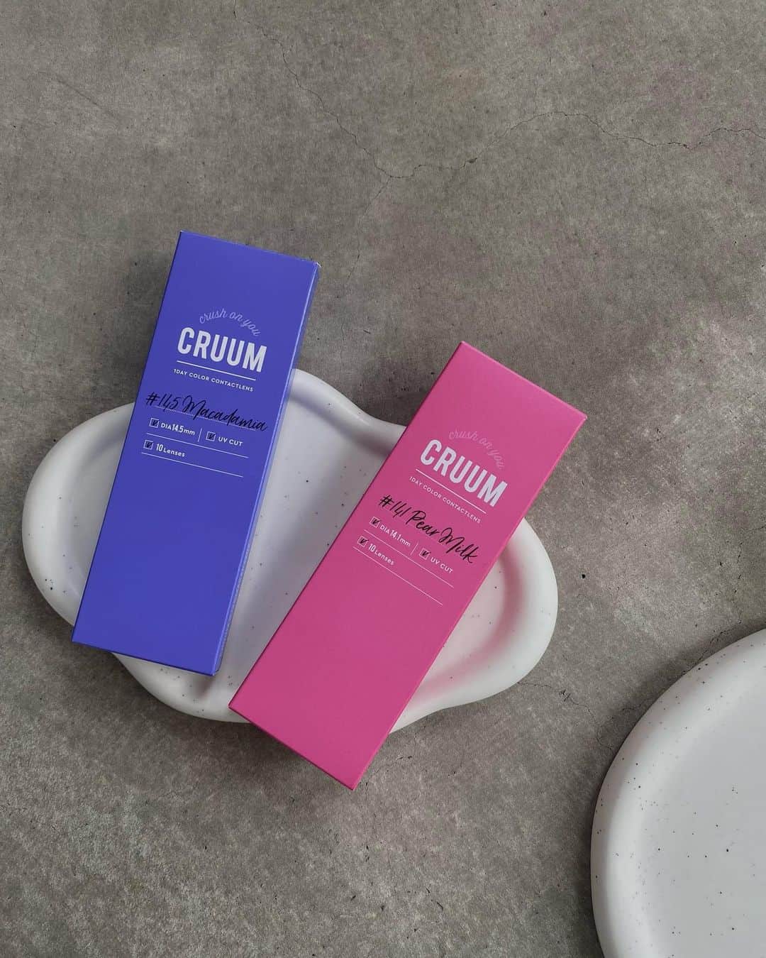 椎名伊織さんのインスタグラム写真 - (椎名伊織Instagram)「BLACKPINKイメージモデルのカラコン @cruum_official 韓国っぽレンズでミルキー発色が可愛い🌛 🌟 1 ...