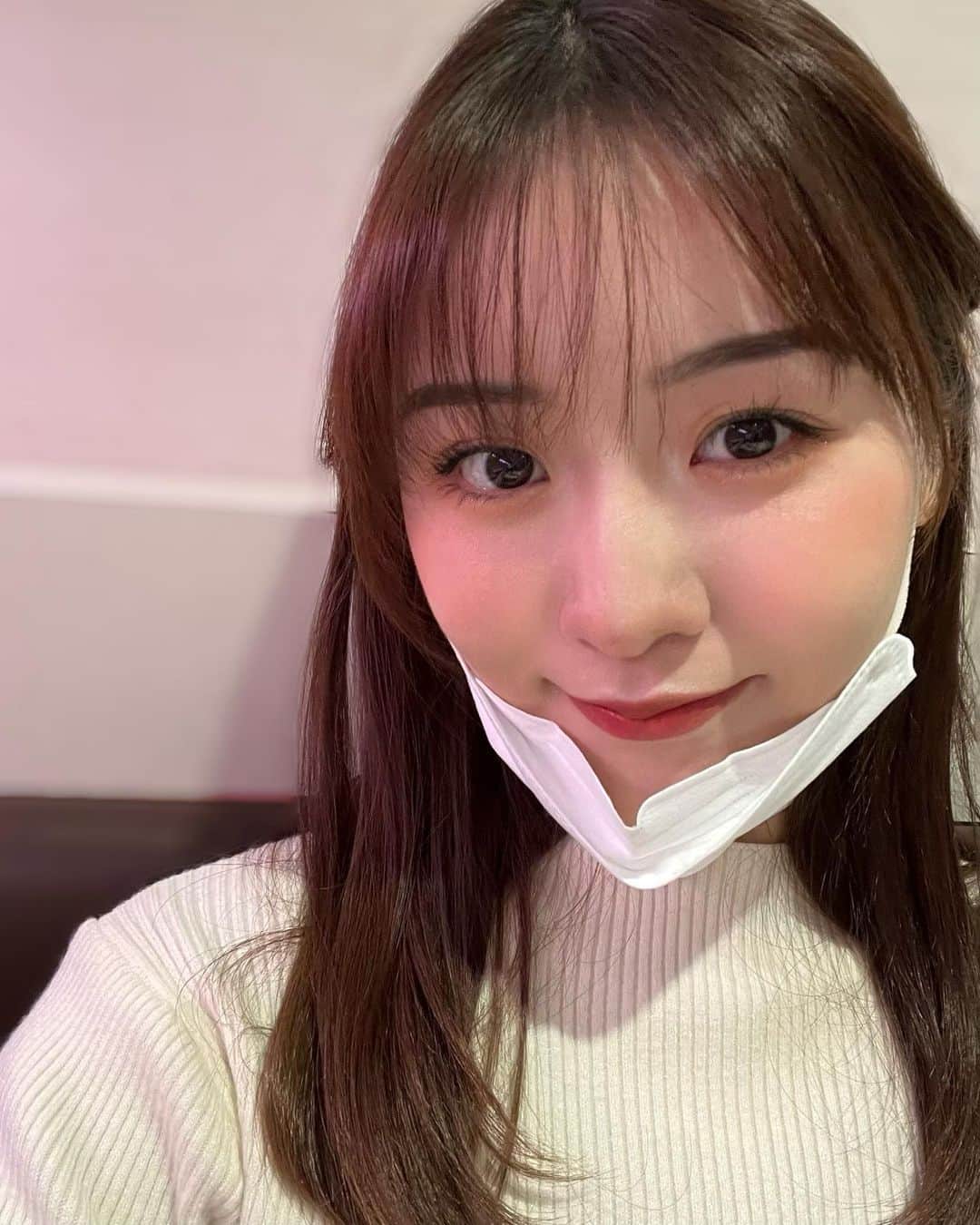 沖玲萌さんのインスタグラム写真 - (沖玲萌Instagram)「最近ローズ系のリップが好き🌹」3月11日 18時48分 - remoni_oki