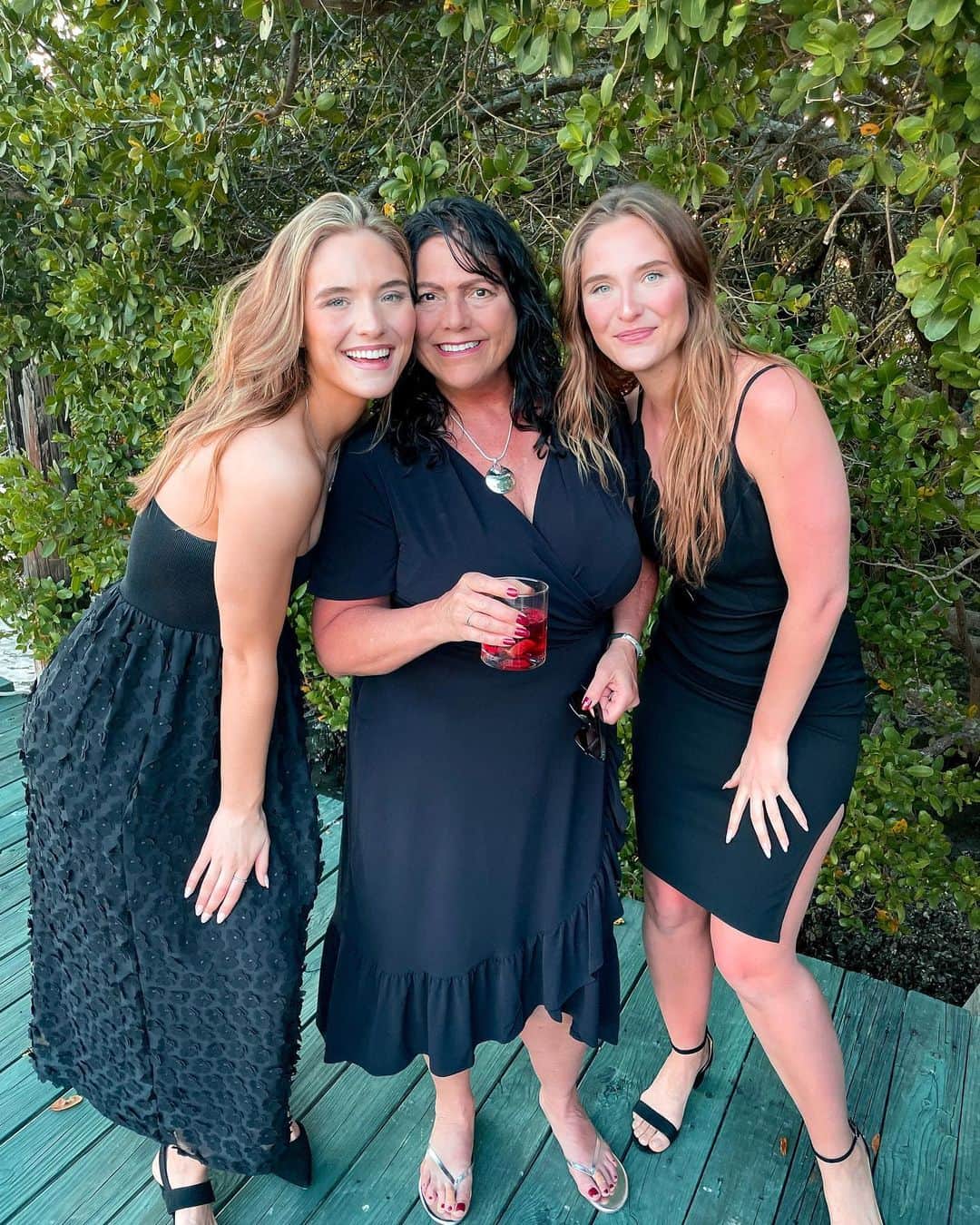 Claire Gerhardsteinさんのインスタグラム写真 - (Claire GerhardsteinInstagram)「Long ...