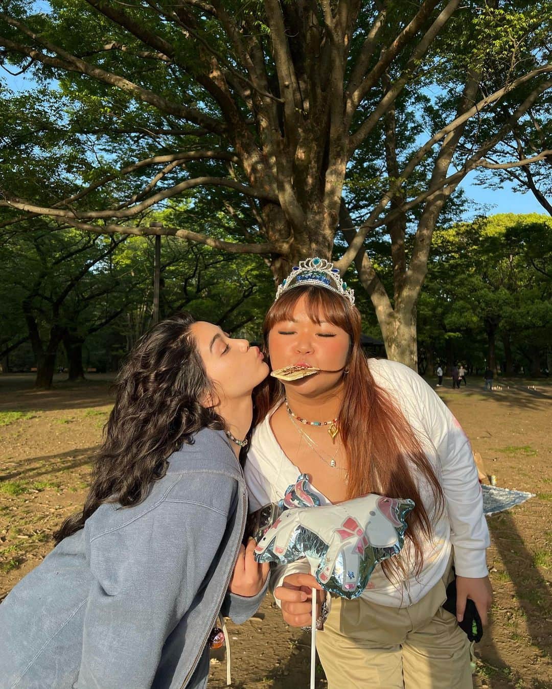 Mayuriさんのインスタグラム写真 - (MayuriInstagram)「Happy birthday 🌺💕」4月13日 19時15分 ...