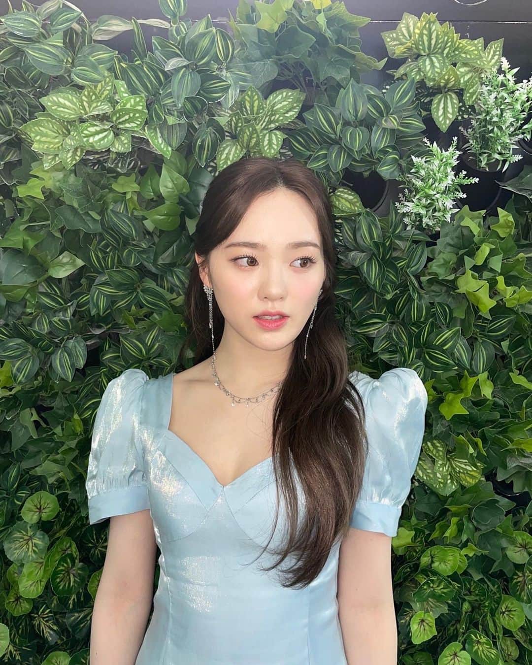 NiziUさんのインスタグラム写真 - (NiziUInstagram)「🩵 #🐣」4月13日 21時04分 - niziu_artist_official