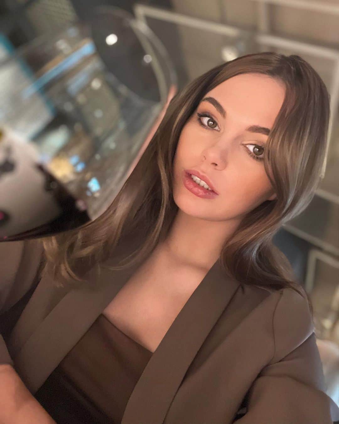 オクティブリア・マクシモーバさんのインスタグラム - (オクティブリア・マクシモーバ@oktyabrina_maximova)