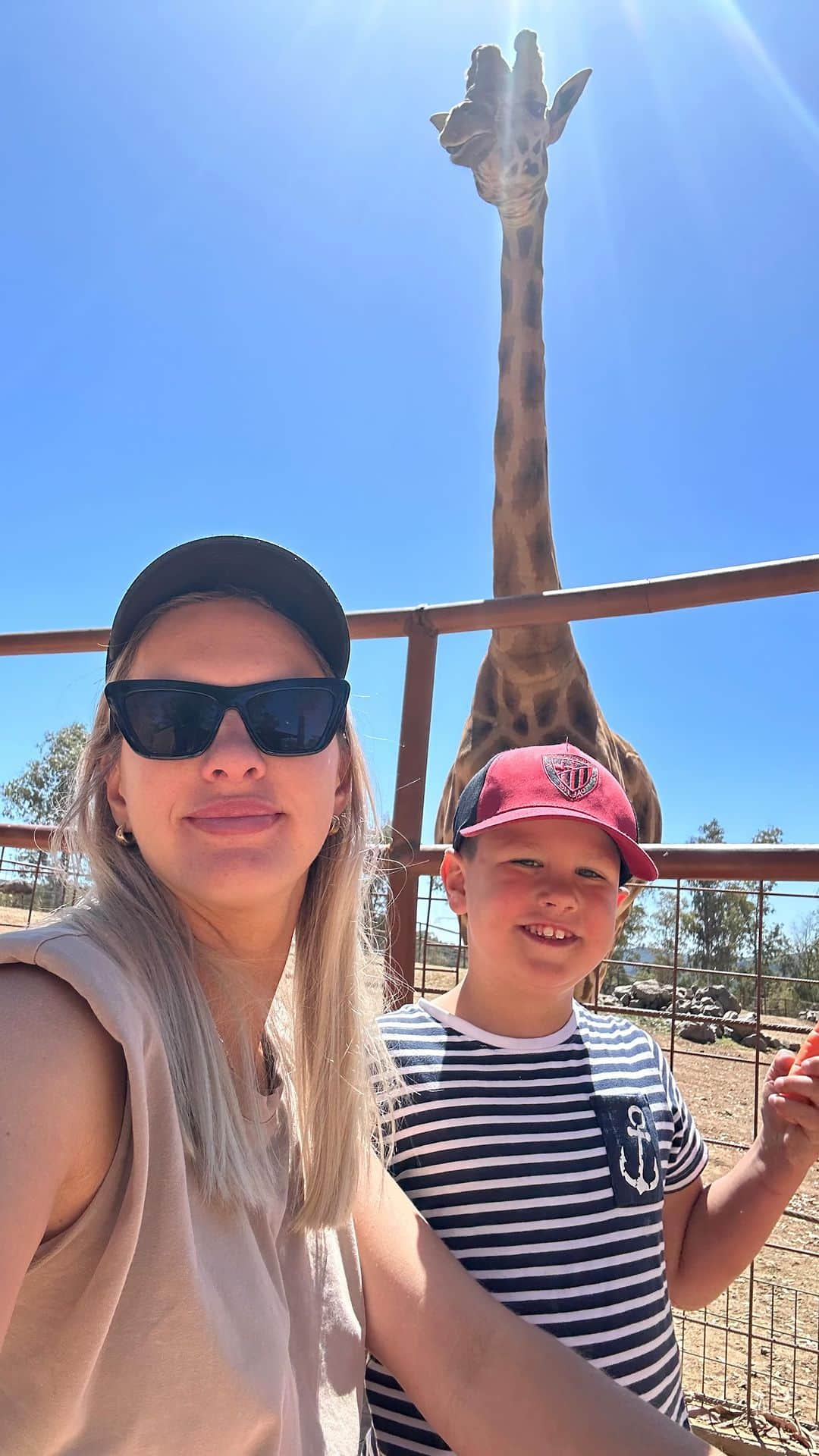 マリア・コミサロワさんのインスタグラム - (マリア・コミサロワ@chaadaeva_maria)