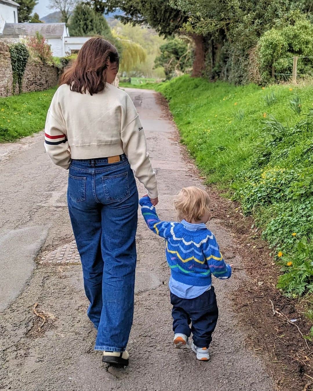 Rose Dixさんのインスタグラム写真 - (Rose DixInstagram)「Happy Easter!!!!!!!!!! 🐣🌞🍫💝🌷 ...