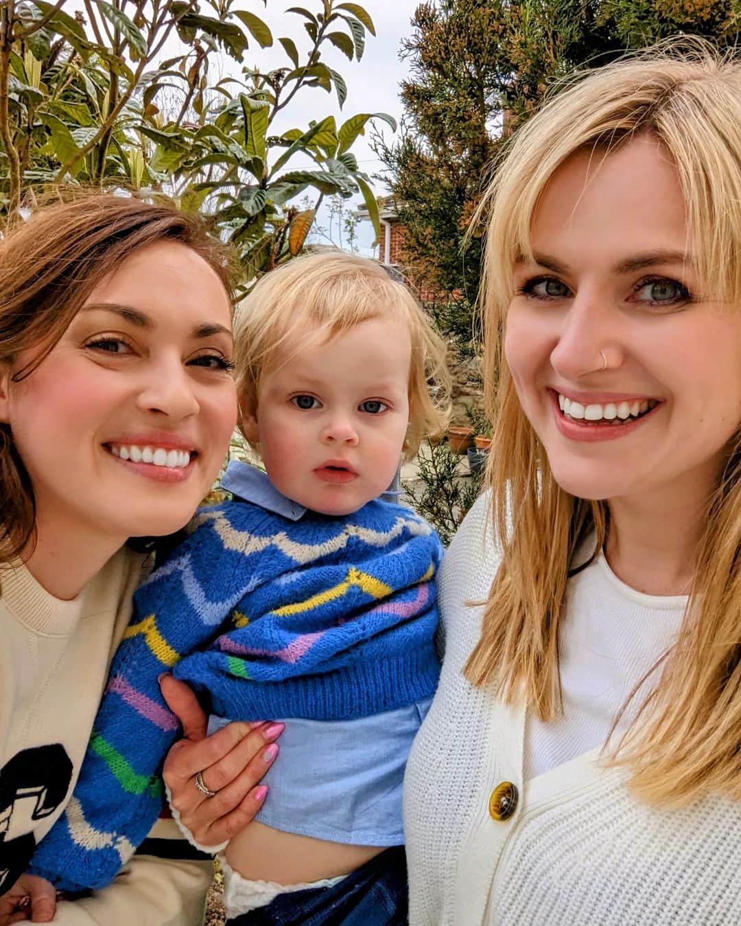 Rose Dixさんのインスタグラム写真 - (Rose DixInstagram)「Happy Easter!!!!!!!!!! 🐣🌞🍫💝🌷 ...