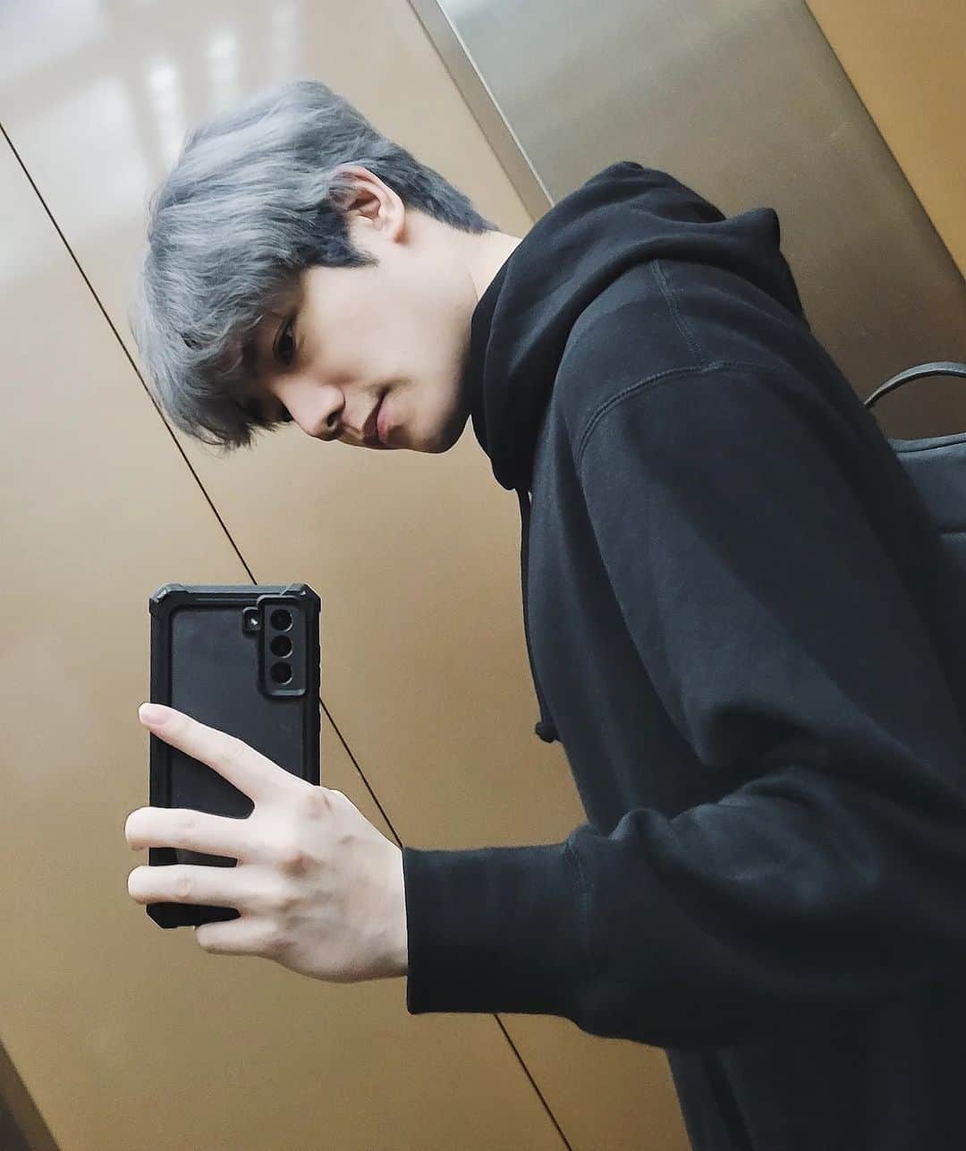 ハン・チャン（張行）さんのインスタグラム - (ハン・チャン（張行）@hunt_chang)