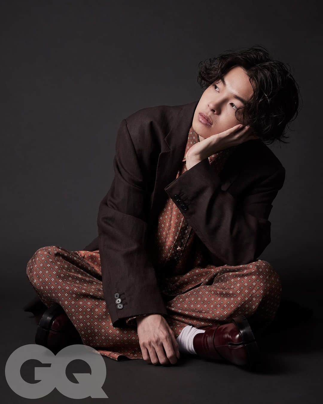 imaseさんのインスタグラム写真 - (imaseInstagram)「現在発売中の『GQ JAPAN』5月号にインタビュー記事が掲載中です！！！ ︎ 是非みてくださいっ！🫶🏻 ...