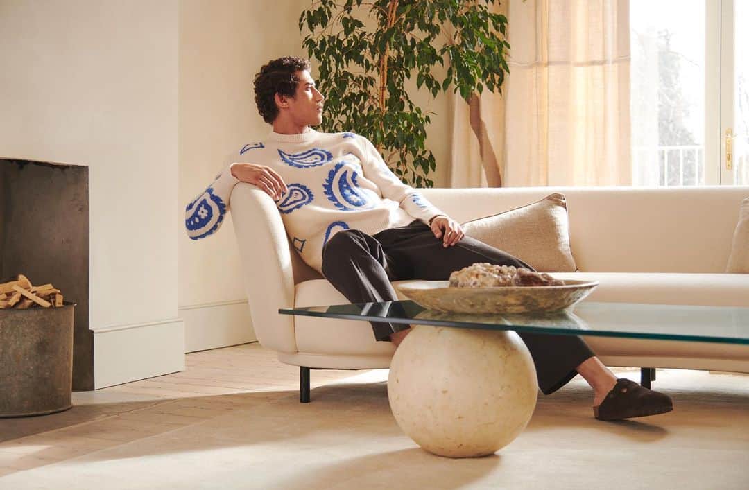 プリングル オブ スコットランドさんのインスタグラム写真 - (プリングル オブ スコットランドInstagram)「Relaxing in ...