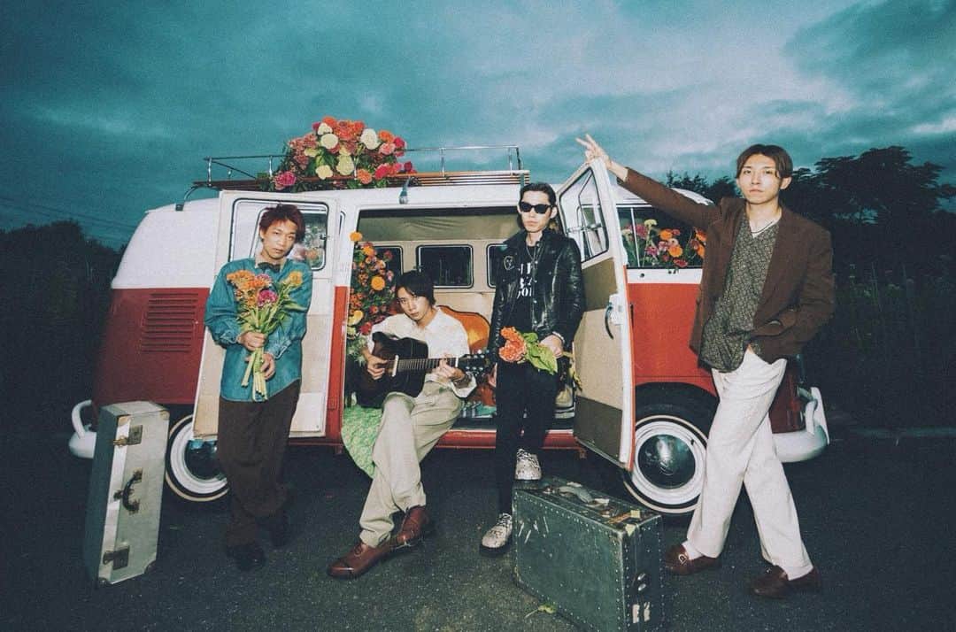 go!go!vanillasさんのインスタグラム写真 - (go!go!vanillasInstagram)「💐「FLOWERS」TOUR 2023 💐 本日よりホール編突入 ...