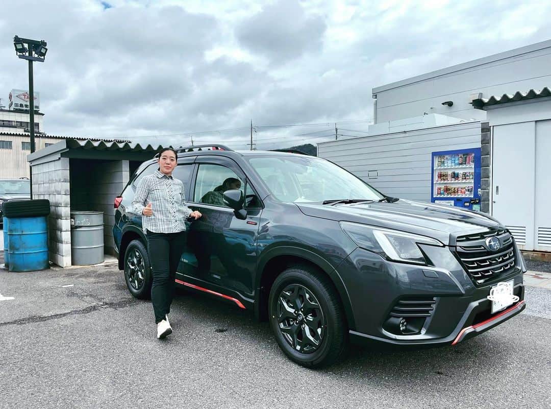 北村響さんのインスタグラム写真 - (北村響Instagram)「スバルフォレスターの納車日でした☺️ アウトドア大好きだから ゴルフにスキー ...