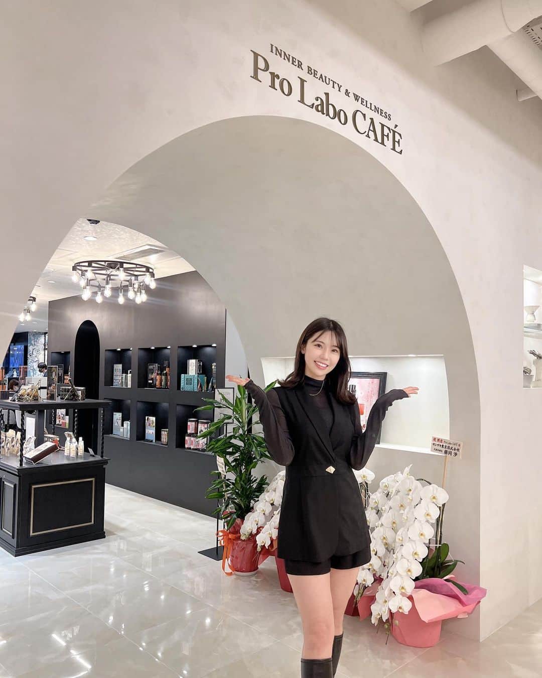 鈴木ふみ奈さんのインスタグラム写真 - (鈴木ふみ奈Instagram)「4/1にオープンする、プロラボカフェ @prolabo_cafe のプレオープンに行ってきました🫖🤍 白砂糖、人工甘味 ...