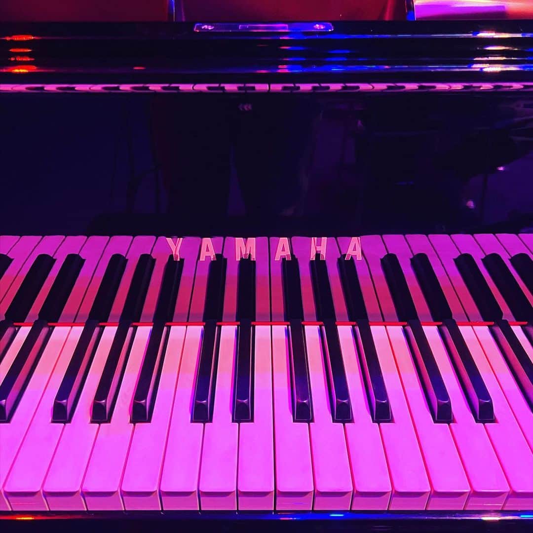 上杉洋史さんのインスタグラム写真 - (上杉洋史Instagram)「3170700 CF #piano #yamaha #venue # ...