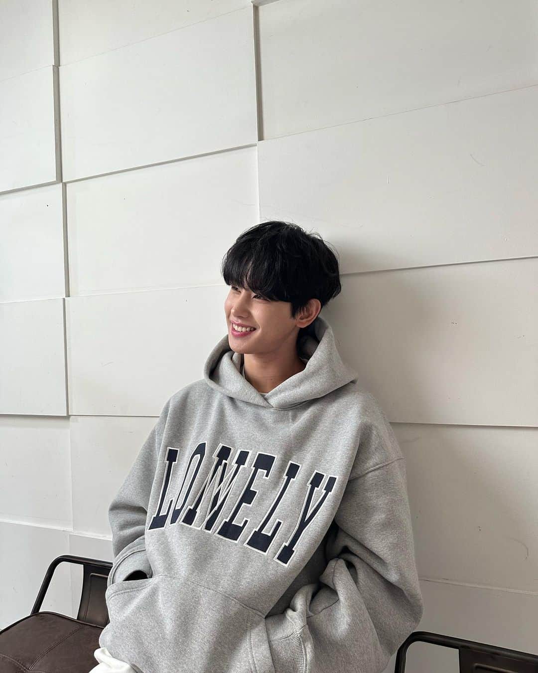 コ・ホジョンさんのインスタグラム写真 - (コ・ホジョンInstagram)「오랜만👋Bammm#초밀쉐」3月27日 14時22分 - kkkhj__