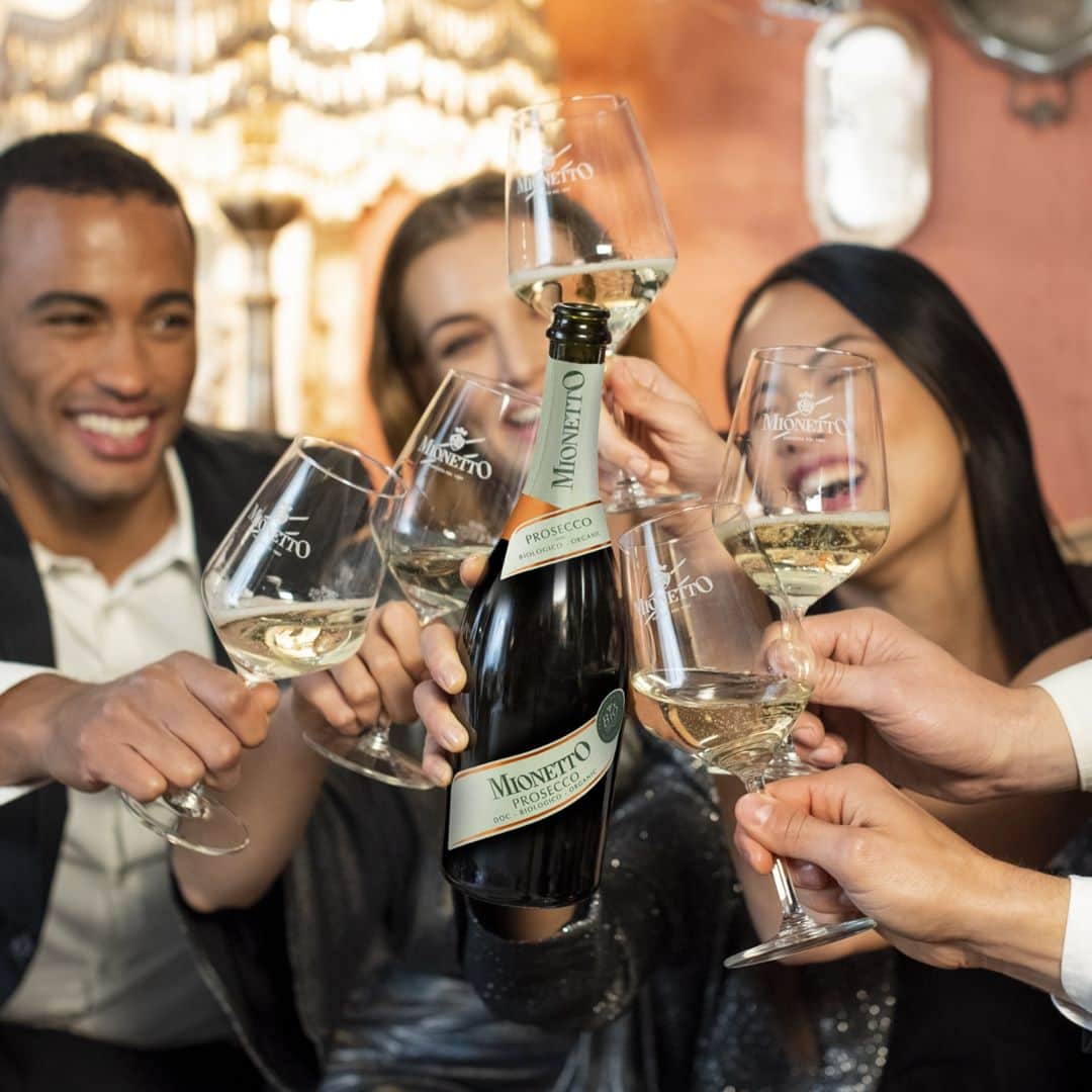 Mionetto prosecco Slovenskoさんのインスタグラム写真 - (Mionetto prosecco ...