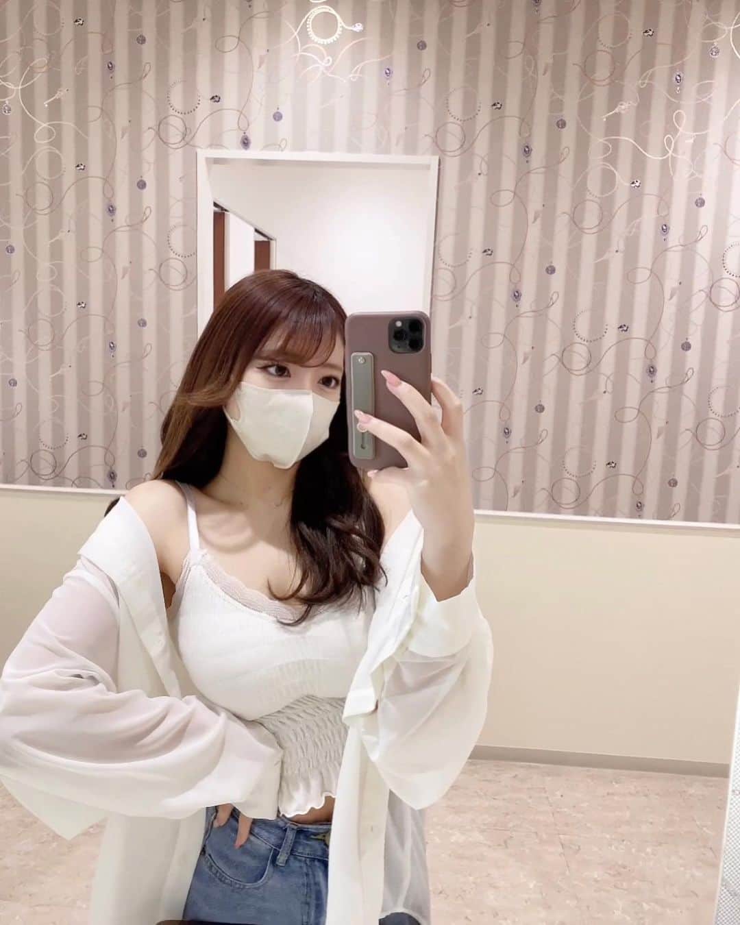 YUINAさんのインスタグラム写真 - (YUINAInstagram)「LAST iPhone11pro 📱🍎∗*ﾟ」4月1日 19時38分 ...
