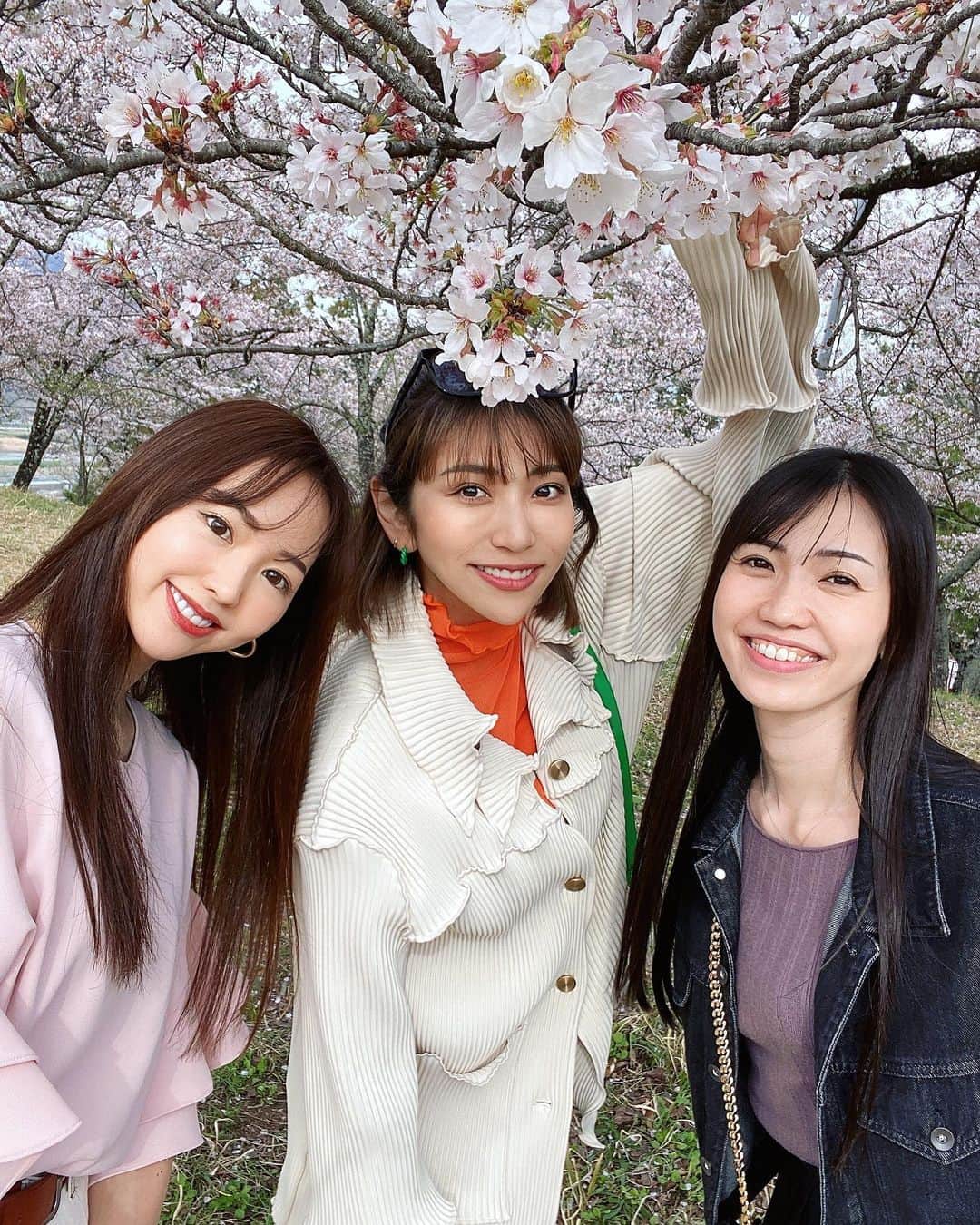 加藤桃子さんのインスタグラム写真 - (加藤桃子Instagram)「Hello April🌸 桜祭り楽しかった🫶 #桜 #桜祭り #お花見 ...