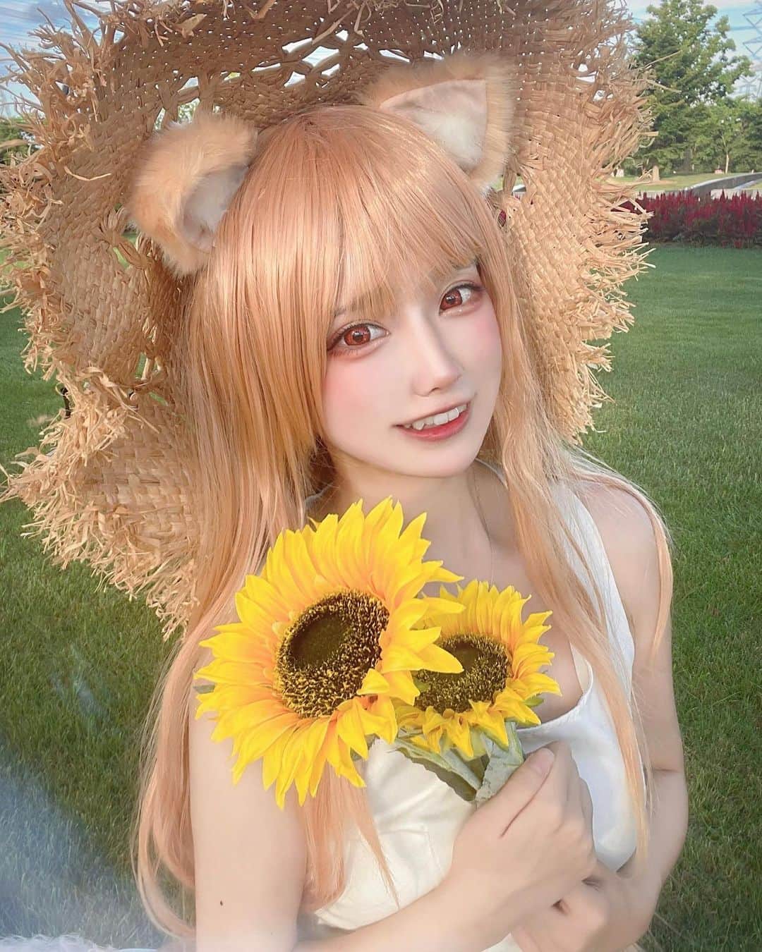 EROKOさんのインスタグラム写真 - (EROKOInstagram)「🦷」4月7日 2時12分 - erokochiba