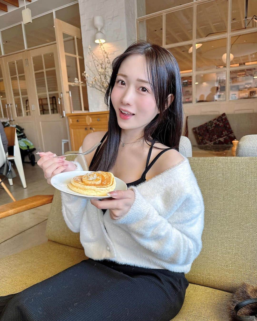 ぷうたんさんのインスタグラム写真 - (ぷうたんInstagram)「パンケーキだいすきーーーっ🥞♡」4月6日 21時03分 - puutan_318