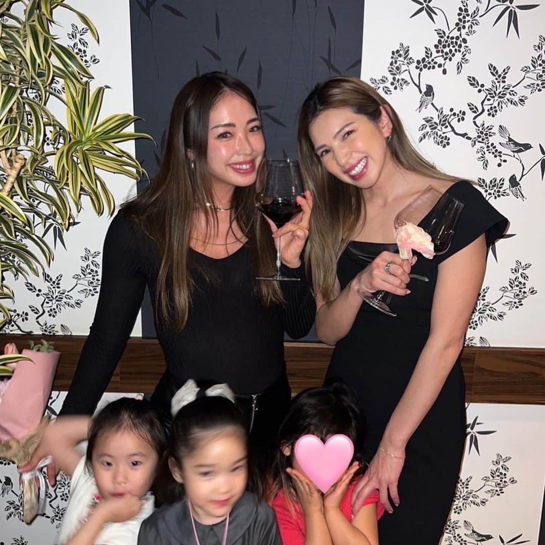 Linaさんのインスタグラム写真 - (LinaInstagram)「この日の夜は 彼氏にして欲しい事が全て叶ったすいーとな夜でした。 会える ...