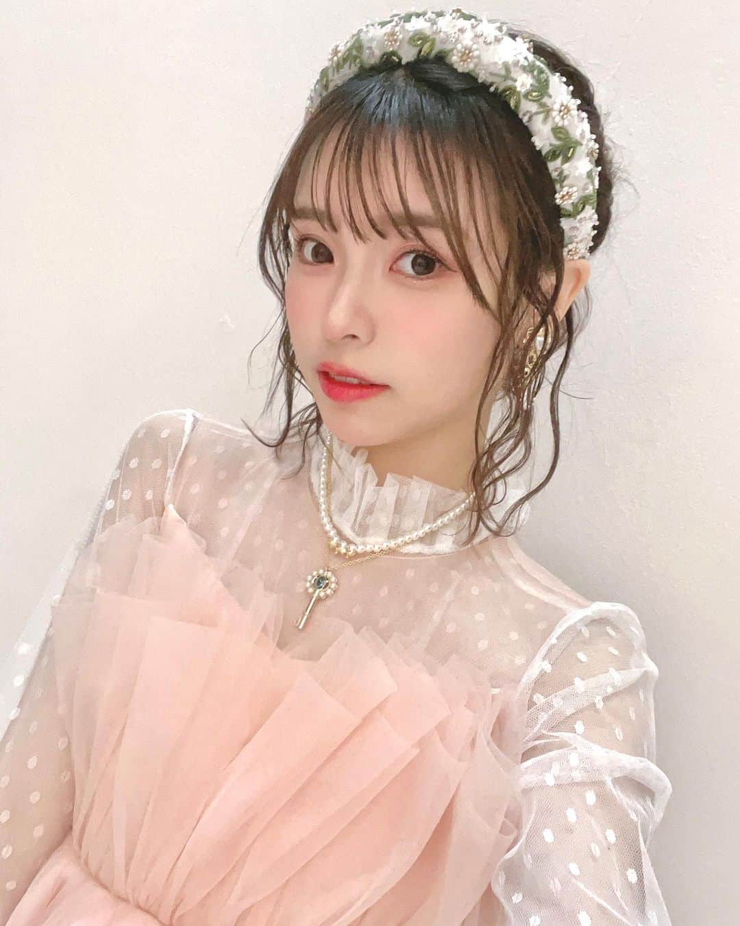 Liyuu（リーユウ）さんのインスタグラム写真 Liyuu（リーユウ）instagram 「パンフ衣装🌸 ライブツアー「love In