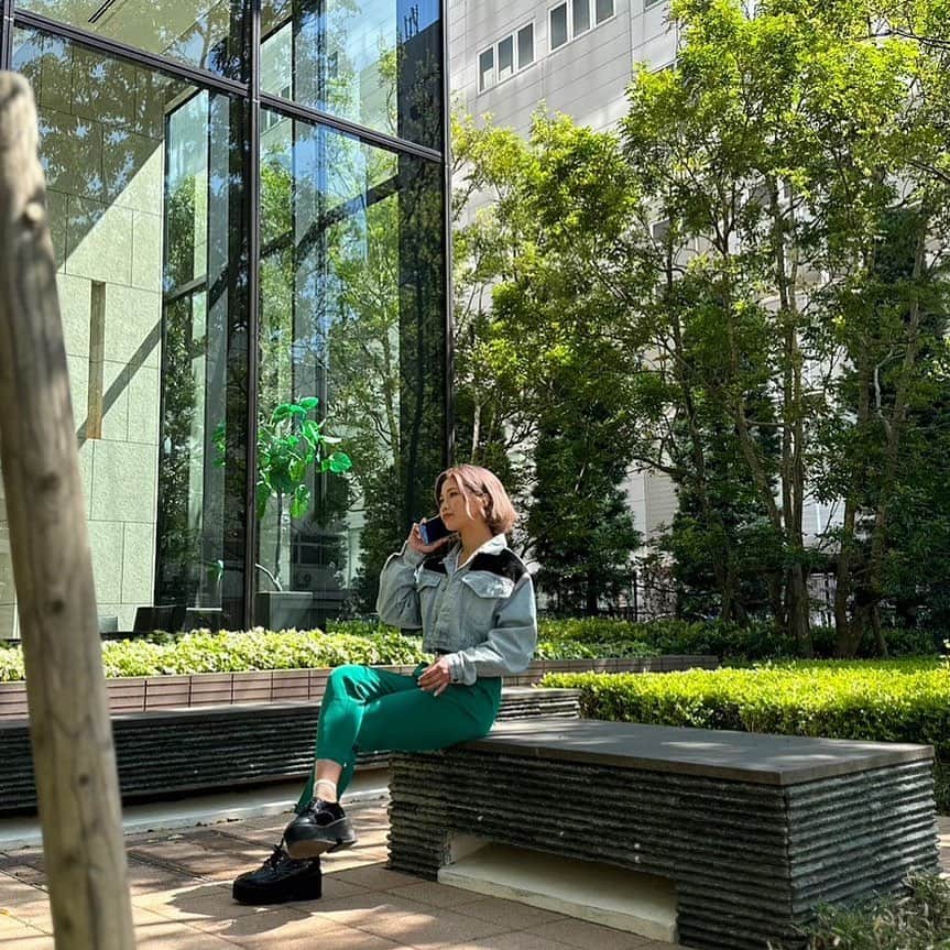 安藤京香さんのインスタグラム写真 - (安藤京香Instagram)「. 今日のオフショを 可愛い親友役のあいかちゃん @f_ai_1221 ...