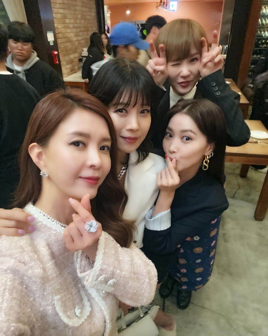 オ・ユナさんのインスタグラム写真 - (オ・ユナInstagram)「#가면의여왕 ️」4月9日 18時13分 - ya9579