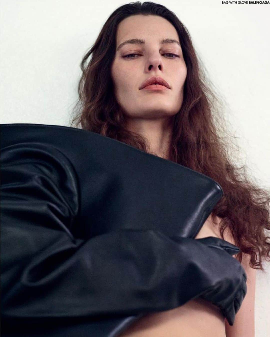 アマンダ・マーフィーさんのインスタグラム写真 - (アマンダ・マーフィーInstagram)「@reeditionmag by ...